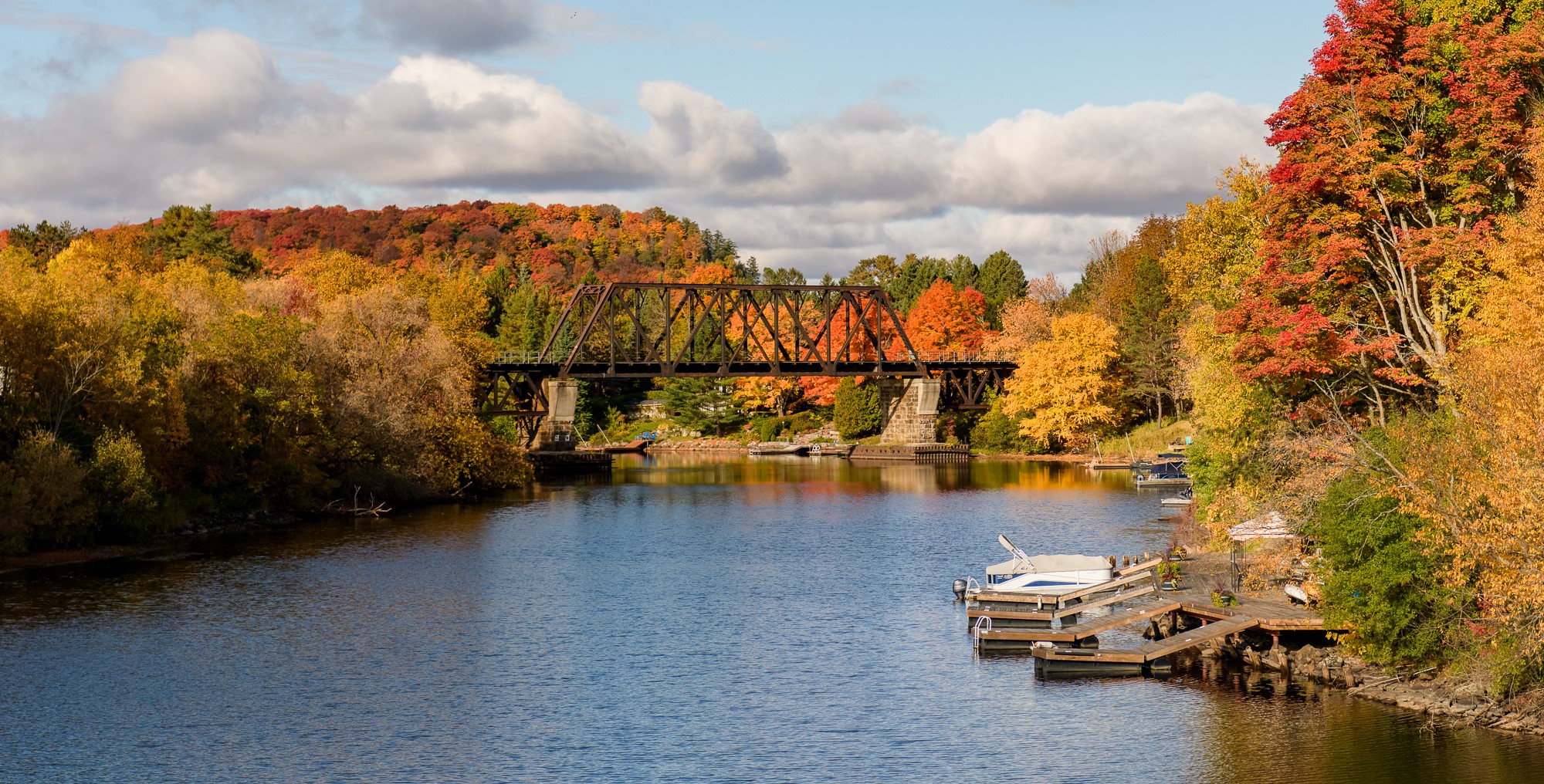 Fall Colours in Huntsville, Muskoka